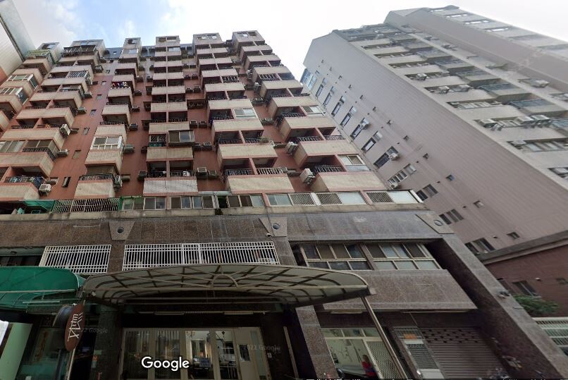 逢甲至善路套房出售 鄰近臺中市私立欣兒托嬰中心 台中市西屯區近水樓台買房子 樂屋網