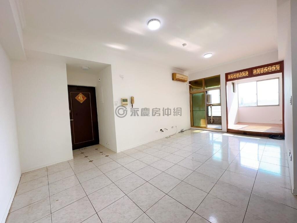 美麗皇家高雄市鳥松區松埔北巷電梯大廈鳥松國中美麗皇家景觀採光2房 房屋出售 樂屋網