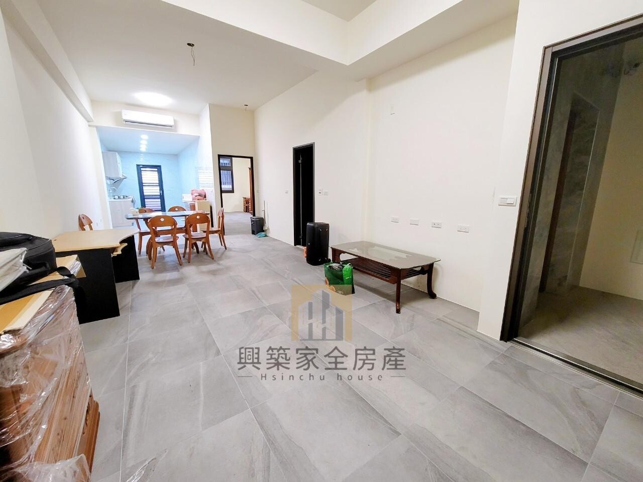 新竹縣竹北市勝利十二街電梯大廈★竹北超人★首租★台電計費★大坪數2房 房屋出租 樂屋網