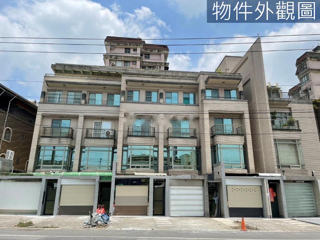 文山特區旁~臨路 大地坪 5房 雙車墅~ 高雄市鳥松區買房子、房屋出售 樂屋網