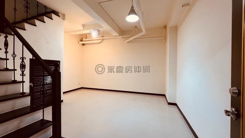 悅築馥邦台中市南屯區永春東七路別墅☀️【悅築馥邦】精銳別墅雙平車，大墩學區，近花市 房屋出售 樂屋網