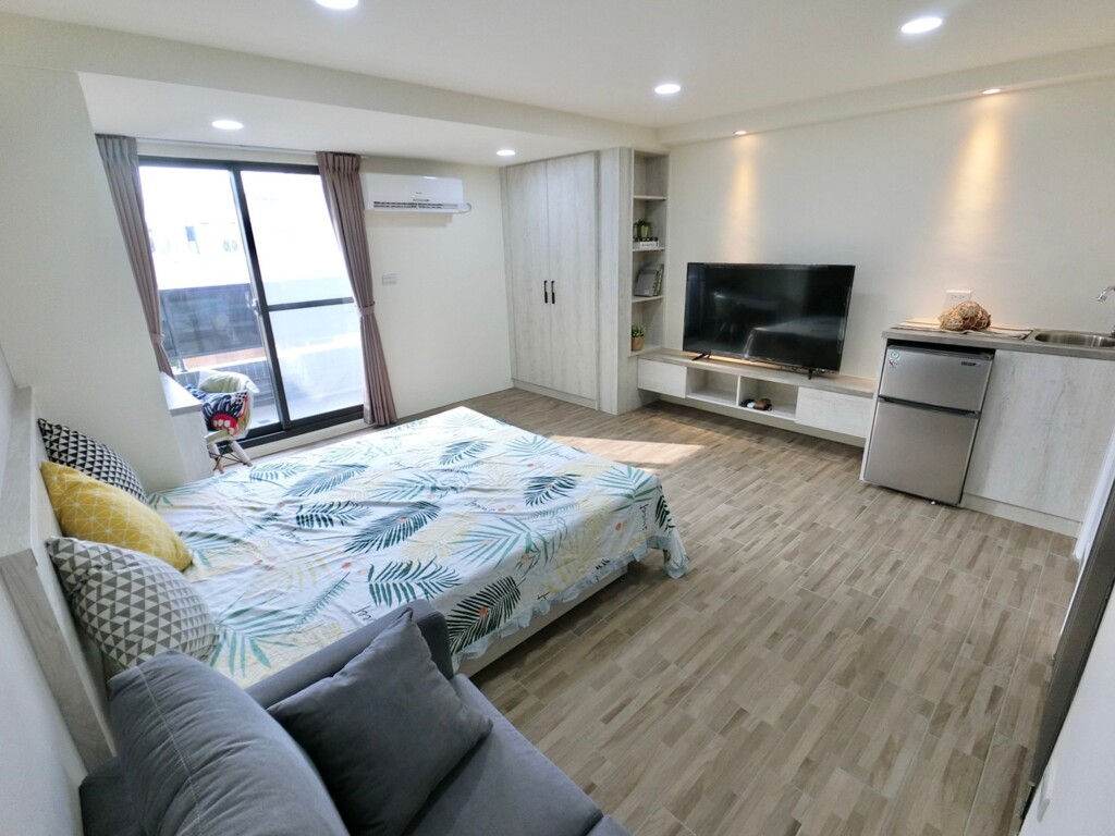 台中市北屯區旅順路二段透天厝秒殺大間可貓貓 陽台獨洗曬 質感系統櫃 室內機車位 房屋出租 樂屋網