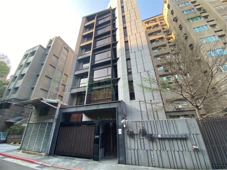 大安森林公園御瑞安＋雙車位靜巷單純 台北市大安區首傅館藏御瑞安瑞安君子買房子 樂屋網