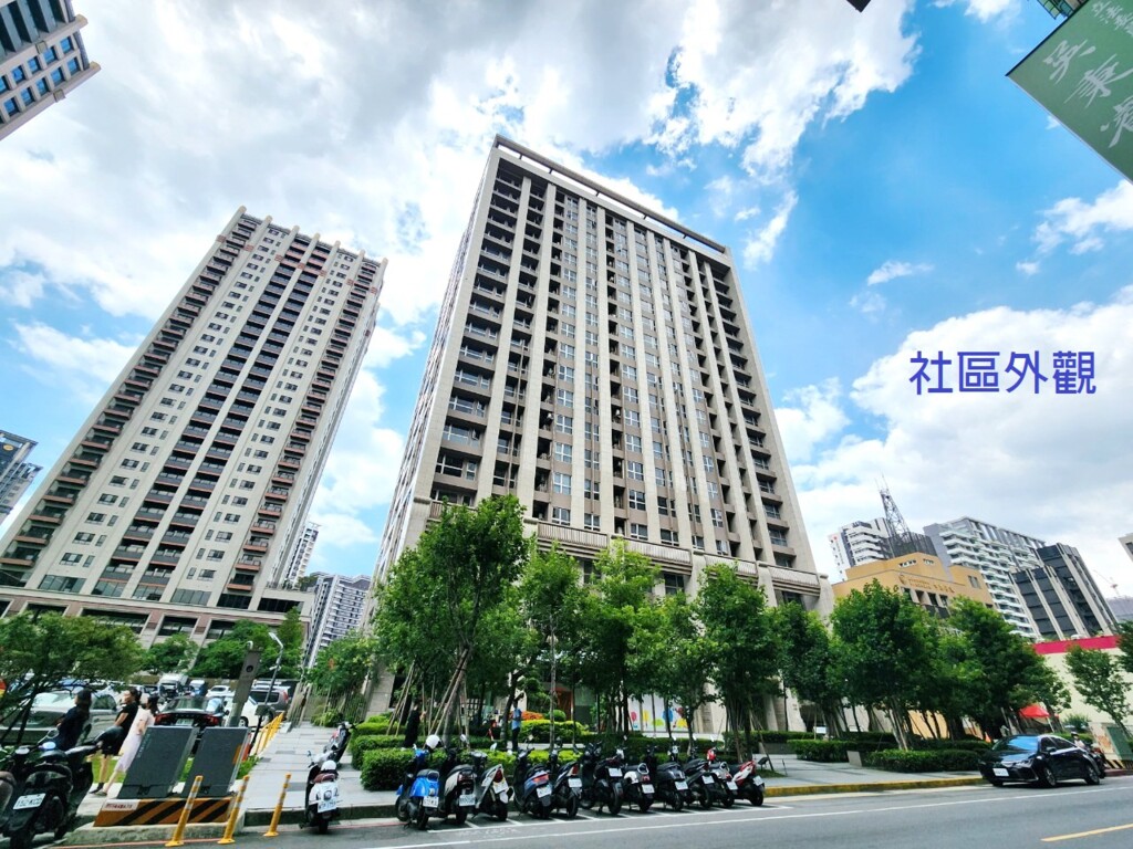 皇翔御花園新北市新莊區中原路電梯大廈 ️愛德精選 ️ ️副都心景觀大2房車雙衛 ️ 房屋出售 樂屋網