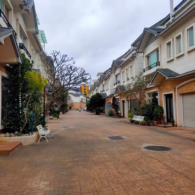新竹縣寶山鄉雙園路二段別墅獨家代理~大器尊榮三千院 三代同堂樂無邊 房屋出售 樂屋網