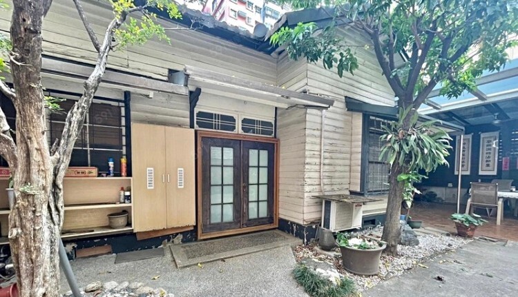 嘉義市西區仁愛路別墅經國商圈日式庭院別墅 房屋出售 樂屋網