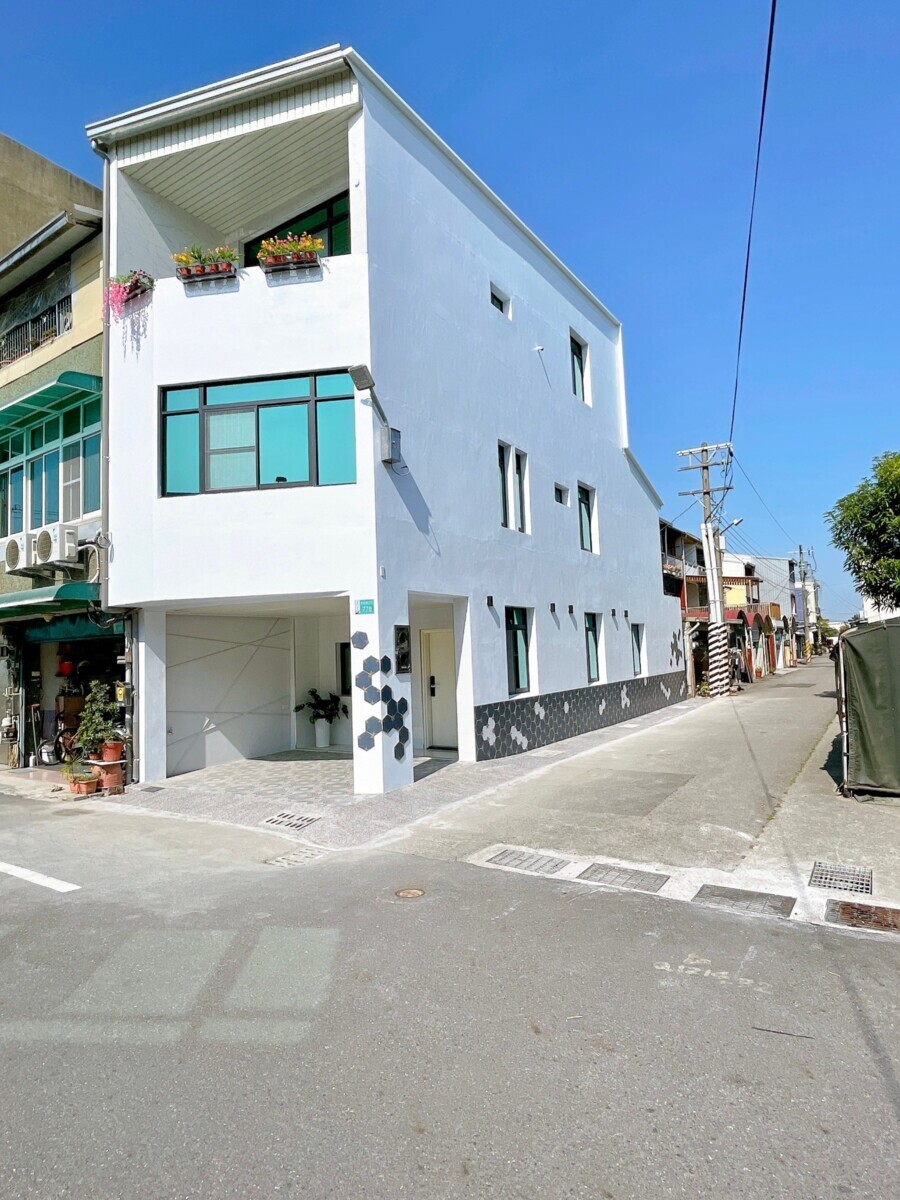 急~近仁德高鐵橋下精緻裝潢邊間透天店住 台南市歸仁區買房子、房屋出售 樂屋網