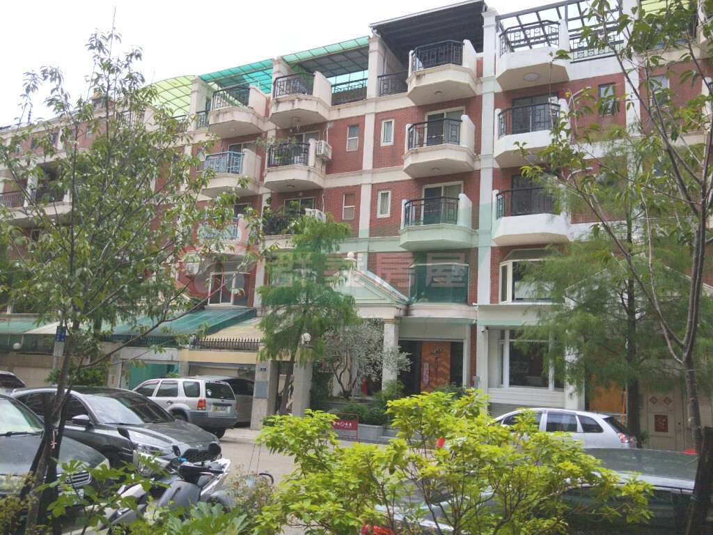 台中市南屯區文心南一路透天厝海德堡住辦臨路別墅 房屋出售 樂屋網