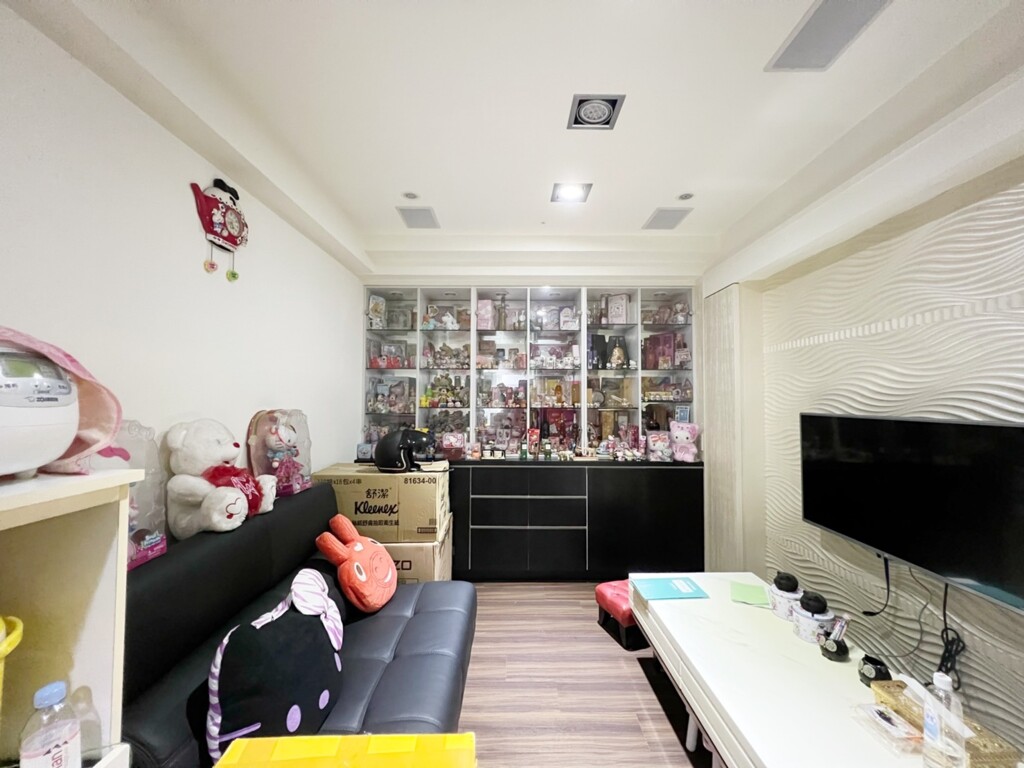 新北市泰山區泰林路二段電梯大廈泰山買房賣屋芳鄰低總價美妝大一房 房屋出售 樂屋網