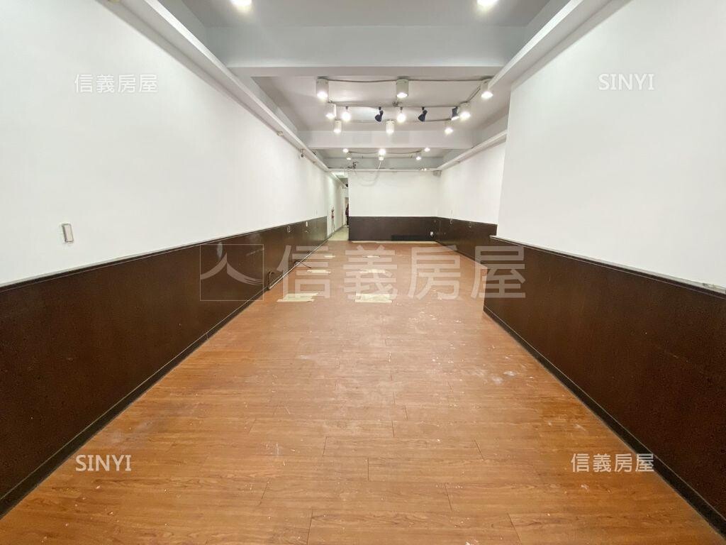 新北市土城區青雲路店面青雲路馬路旁金店面 房屋出租 樂屋網