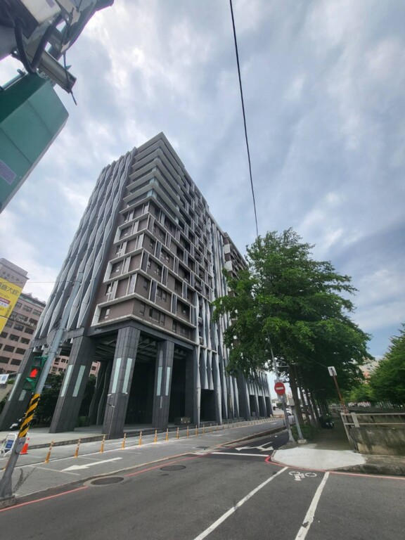 世界w世界v1新北市中和區中山路二段電梯大廈世界v1雙捷商務用辦公室兩坡道平面車 房屋出售 樂屋網