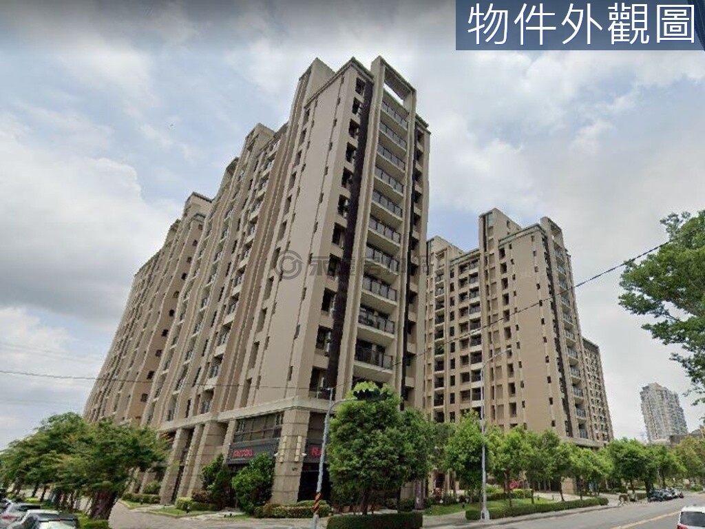 櫻花一綻台中市烏日區三榮路一段電梯大廈一橋之隔高鐵商業城~稀有露臺戶櫻花一綻大3房平車 房屋出售 樂屋網