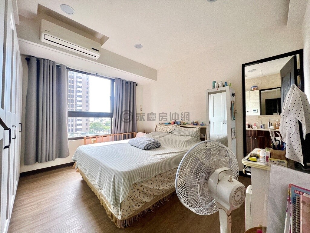 仁美淳青台中市北屯區崇德十六路電梯大廈仁美淳青室內31坪大三房休旅車位稀有釋出 房屋出售 樂屋網