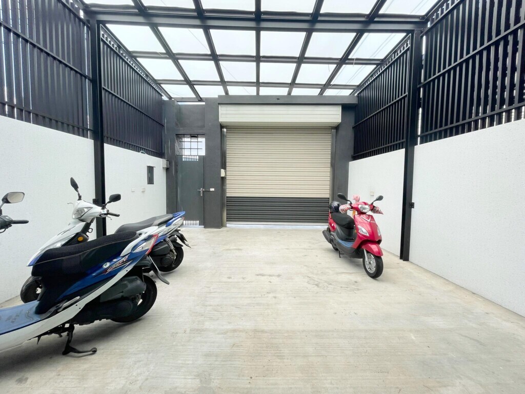 台中市豐原區西勢路透天厝『美蘭』豐栗崇德大地坪透天．適工程行小加工 專任 房屋出售 樂屋網