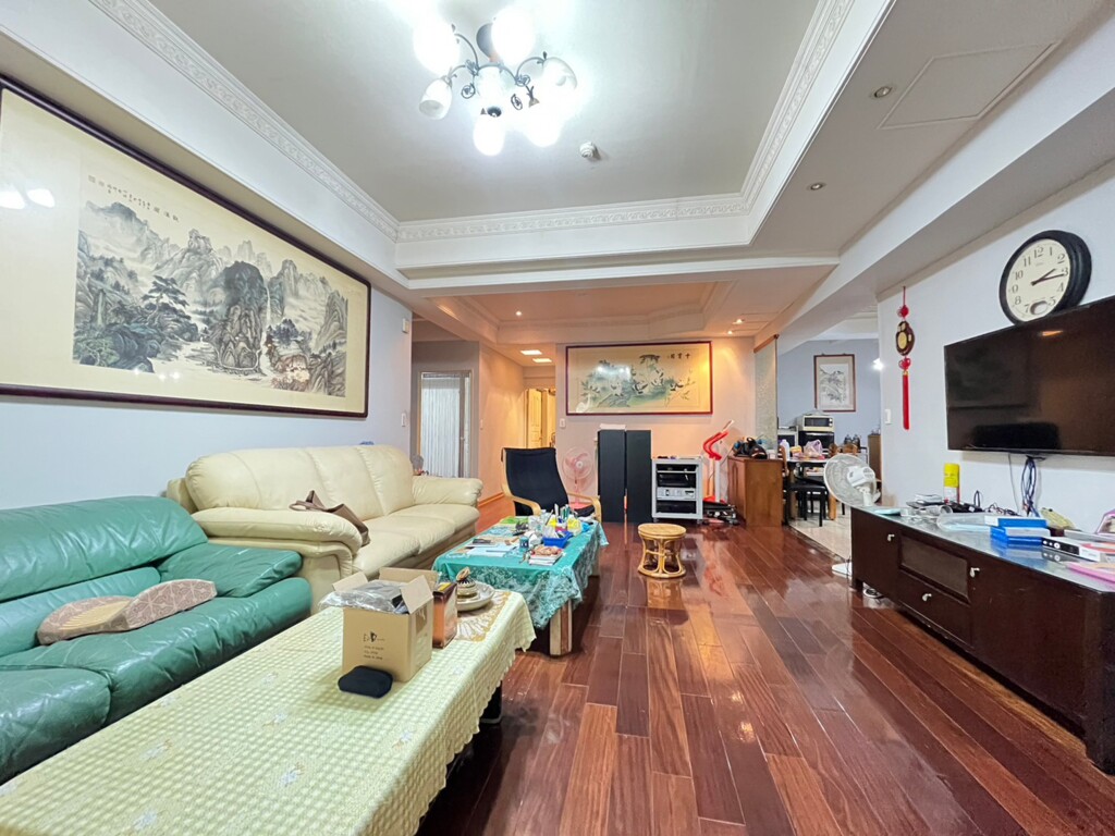 達觀鎮a2新北市新店區達觀路電梯大廈獨家~達觀稀有一樓庭院大戶~小巢團隊蔡先生 房屋出售 樂屋網