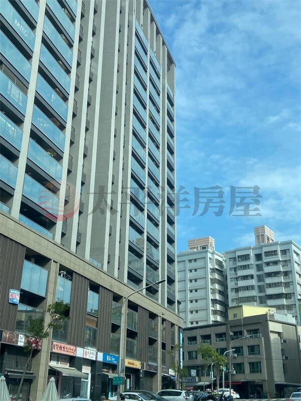 楠梓德賢商圈12樓賺錢金店 高雄市楠梓區買房子、房屋出售 樂屋網