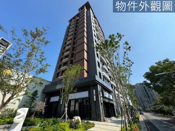 富宇淳瀞新竹縣竹北市自強北路電梯大廈縣三富宇淳瀞自強北路超大面寬角間雙店面租 房屋出租 樂屋網