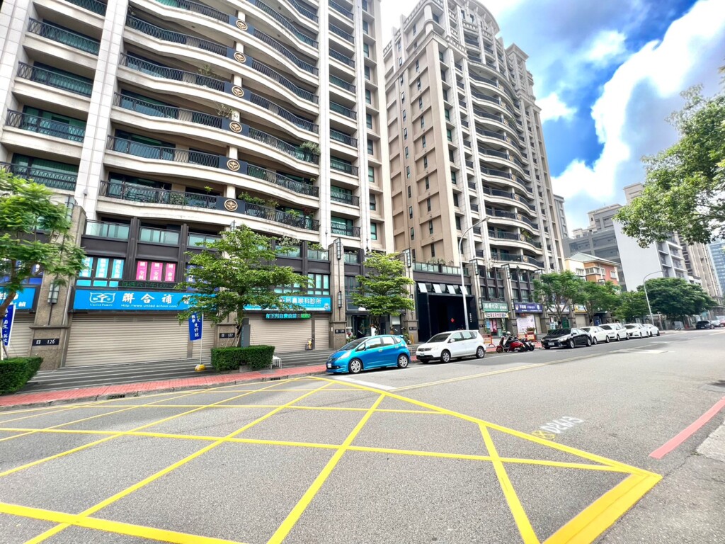 成功八錄新竹縣竹北市成功八路電梯大廈 賺錢金店面 成功學區正核心 椰林成功八 房屋出售 樂屋網