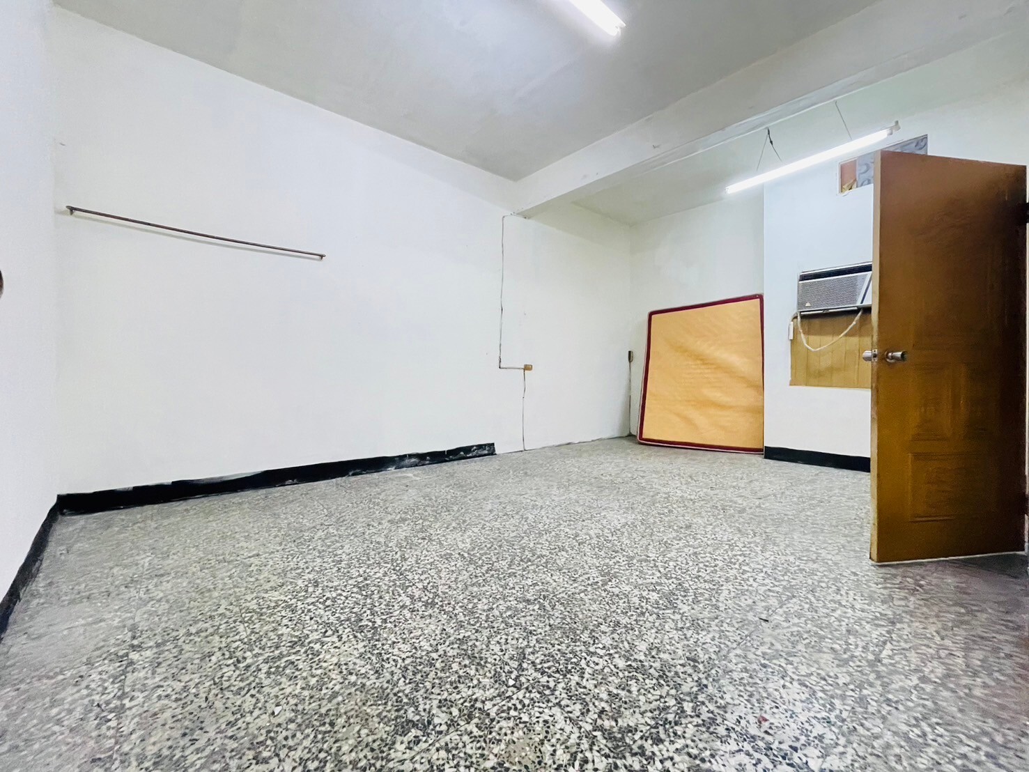 桃園巨蛋旁萬壽路一樓低總價公寓 桃園市龜山區買房子、房屋出售 樂屋網