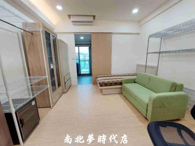 台南市東區中華東路二段電梯大廈租 南紡夢時代整新美套房 房屋出租 樂屋網