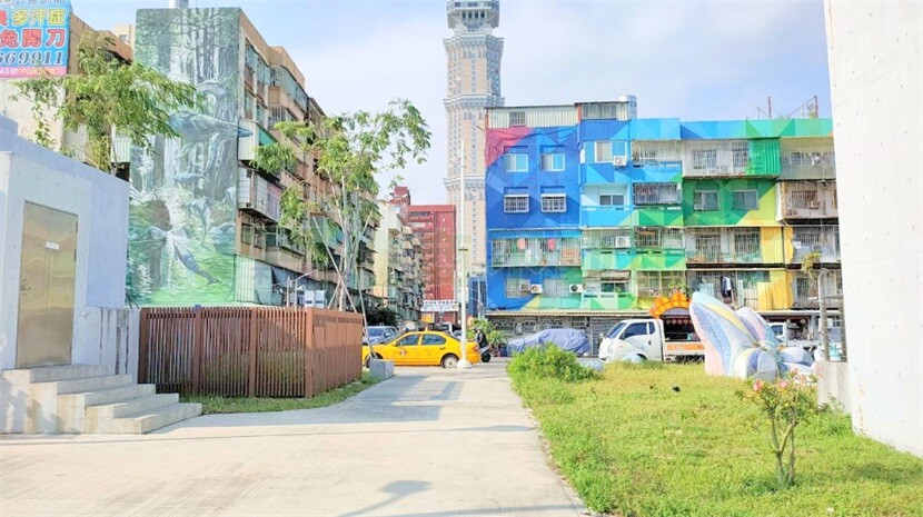 建地苓雅區雙面臨路住三建地高雄市苓雅區福德一路 樂屋網 土地買賣