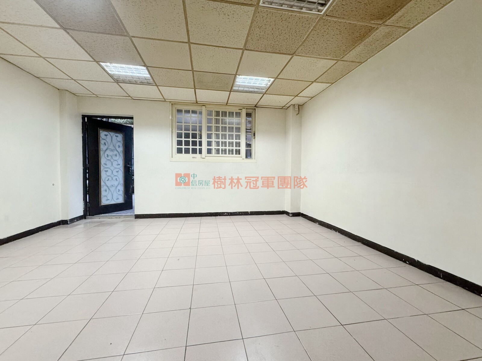【中信育瑄】⭐彭厝一樓⭐門前方便停車⭐稀有釋出 新北市樹林區買房子、房屋出售 樂屋網