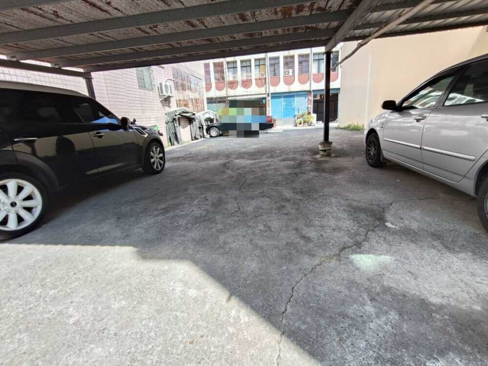 住宅用地高雄岡山近87期重劃區陽明公園旁方正建地高雄市岡山區介壽段 樂屋網 土地買賣