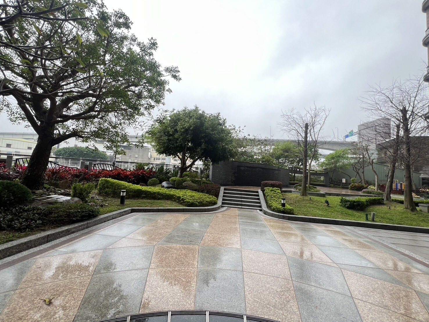 合雄星晴天桃園市蘆竹區南福街電梯大廈夢想魚獨家星晴天露臺戶200萬裝潢美三房車 房屋出售 樂屋網