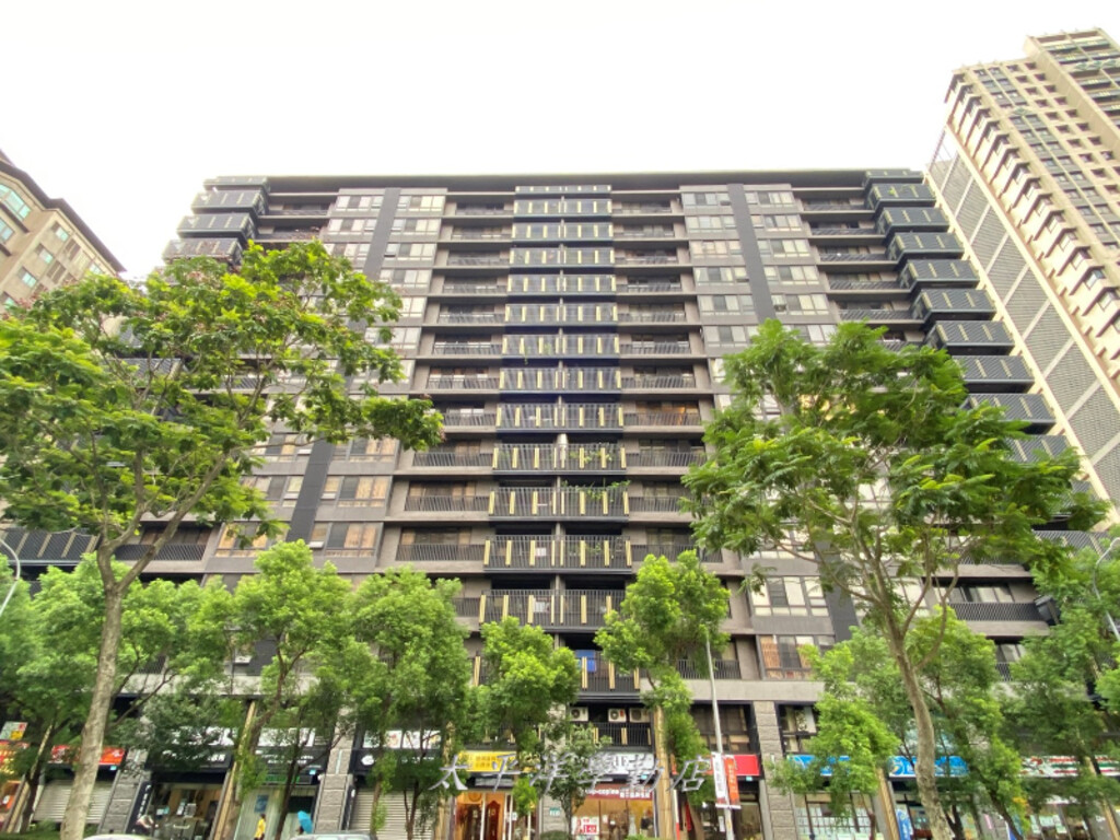 濟弘四期新北市三峽區學成路電梯大廈濟弘四期4房車位~太平洋同心圓團隊~美莉 房屋出售 樂屋網