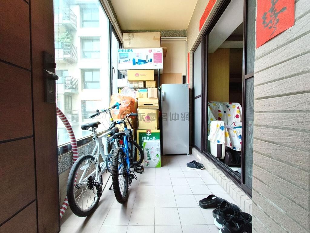 山海永恆高雄市左營區自勉路電梯大廈左營山海永恆景觀三房平車〈單層獨戶進出〉 房屋出售 樂屋網