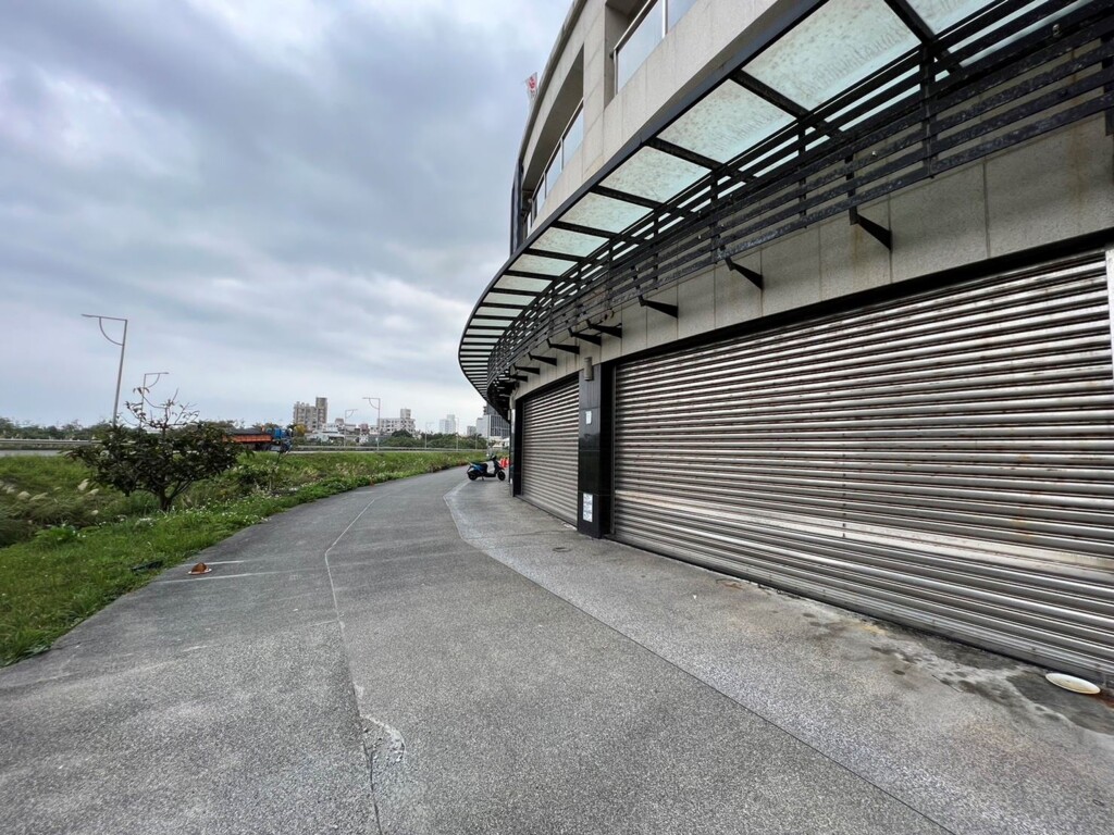 開蘭行旅宜蘭縣頭城鎮環鎮東路二段華廈l0810083近頭城蘭陽博物館重劃區商業金店面a 房屋出售 樂屋網