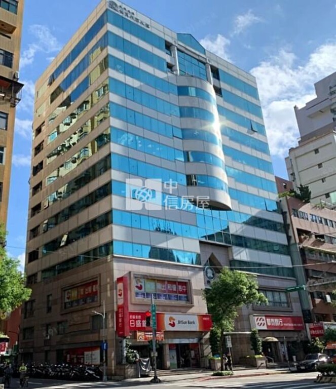 台北市信義區松德路電梯大廈b202信義永春辦公大樓 房屋出售 樂屋網