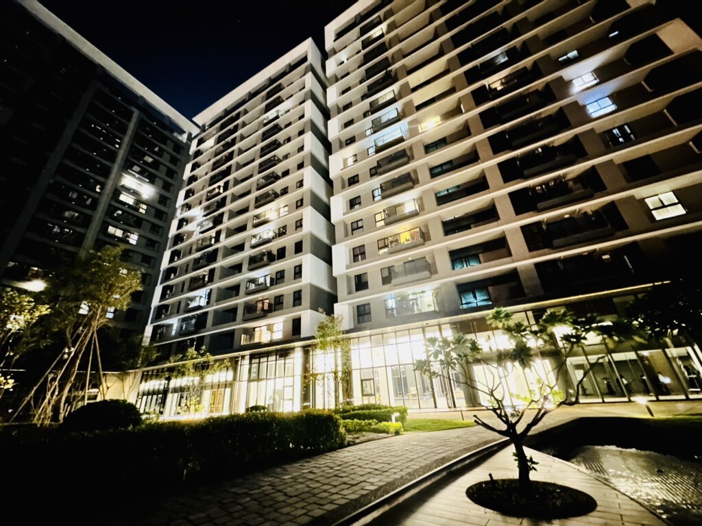 華友聯evo台南市南區萬年七街電梯大廈華友聯 Evo旭日東昇三房景觀平車 房屋出售 樂屋網