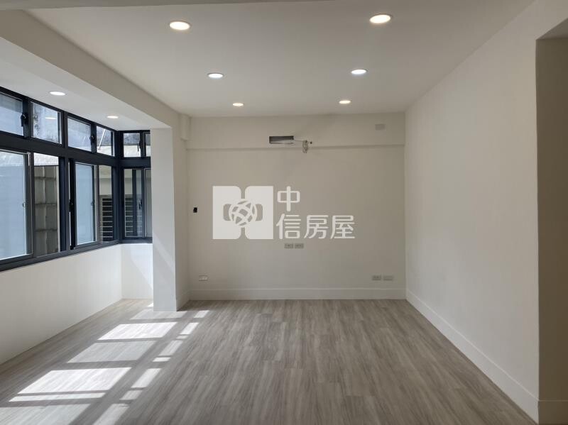 基隆市信義區信二路公寓 信義國稅局旁裝潢屋 房屋出售 樂屋網