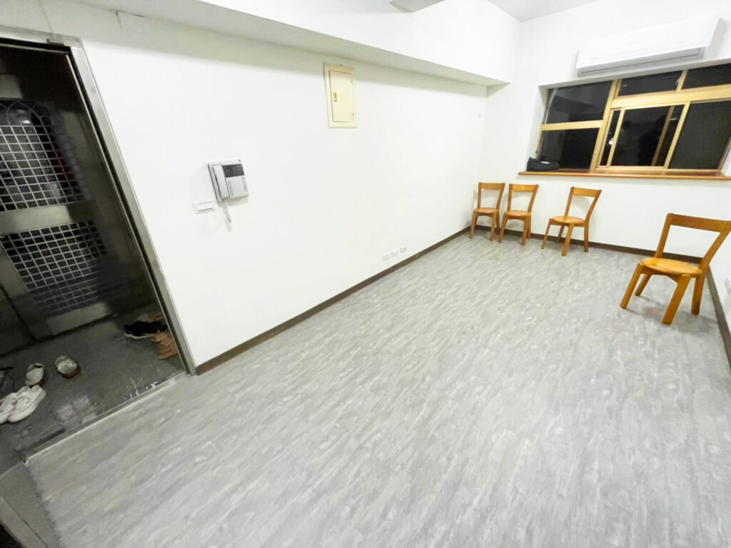 新北市中和區復興路電梯大廈l2e12）捷運景安【電梯2房1廳】可租補★新裝潢 房屋出租 樂屋網