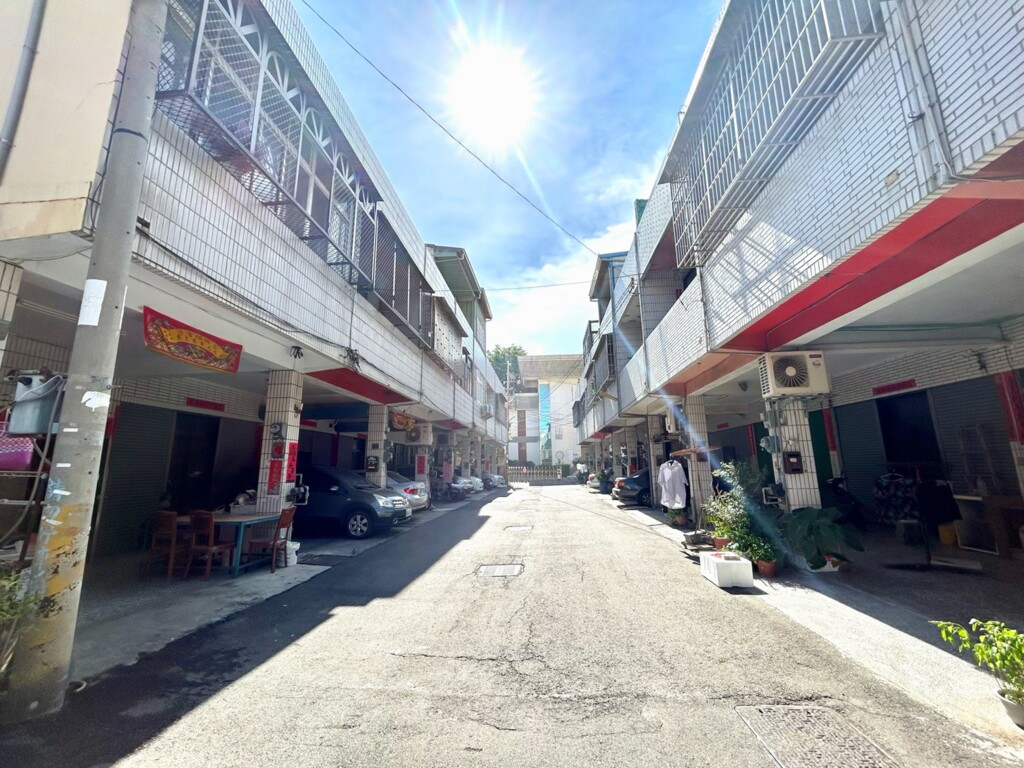台中市龍井區中央路一段,透天厝, 老闆起家厝 ️｜傳統格局｜大地坪6房美透天｜ | 房屋出售 | 樂屋網