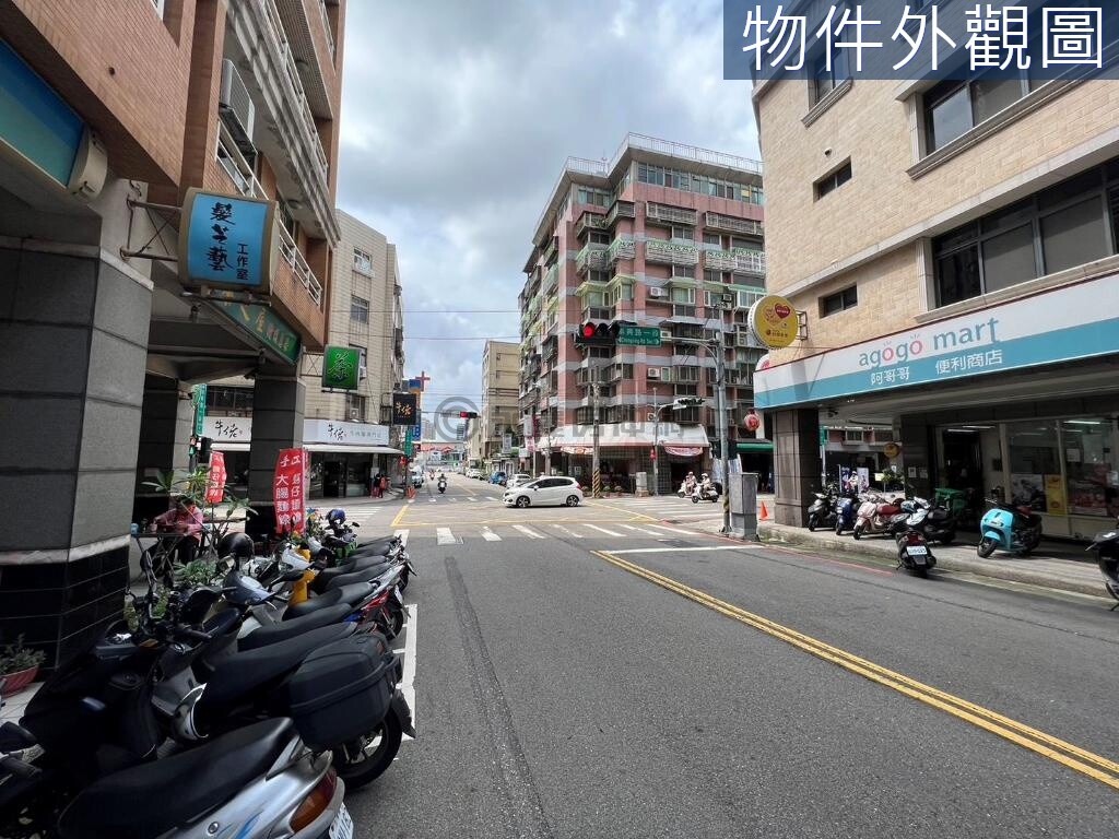 惠宇尊爵台中市北屯區興安路一段華廈正興安路12米惠宇皇家低總價賺錢金店面 房屋出售 樂屋網