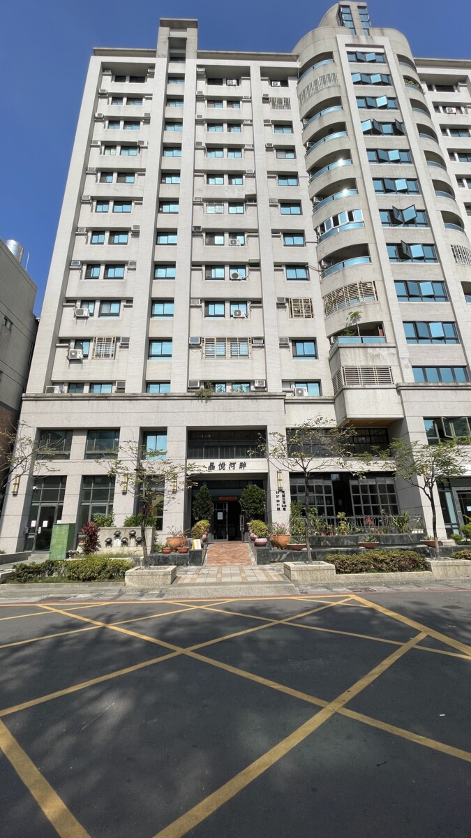 愛河戀a區高雄市三民區同盟三路電梯大廈中都晶悅河畔優質採光二房平車 房屋出售 樂屋網