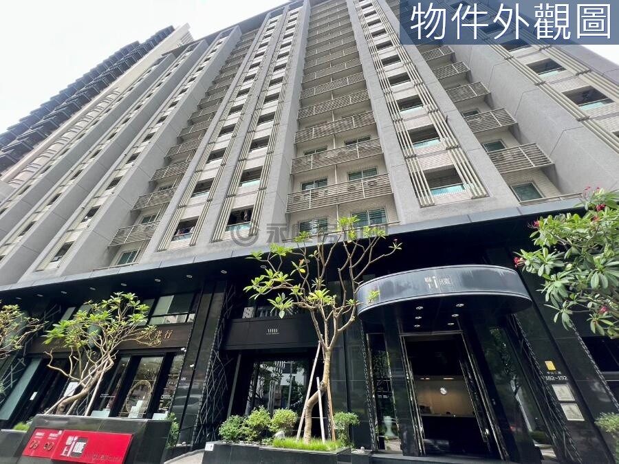I-HOME,高雄市前鎮區中山二路,電梯大廈,大遠百．聯上iHOME精緻套房 | 房屋出售 | 樂屋網