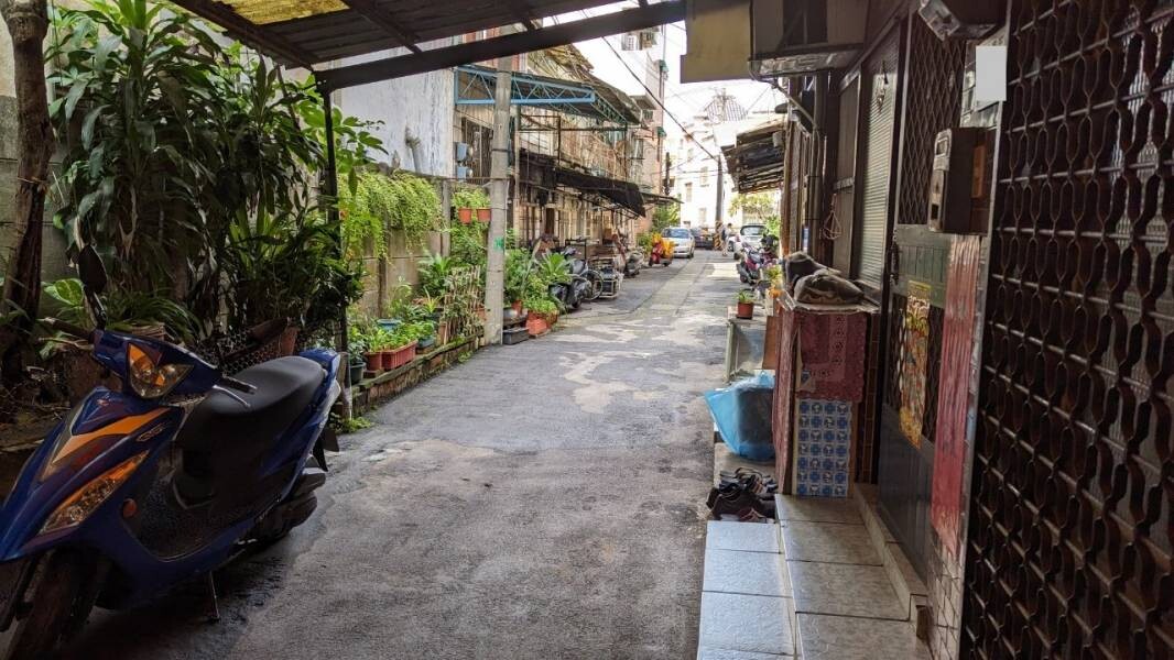 嘉義市東區芳興街透天厝c827 南興國中旁透天 房屋出售 樂屋網