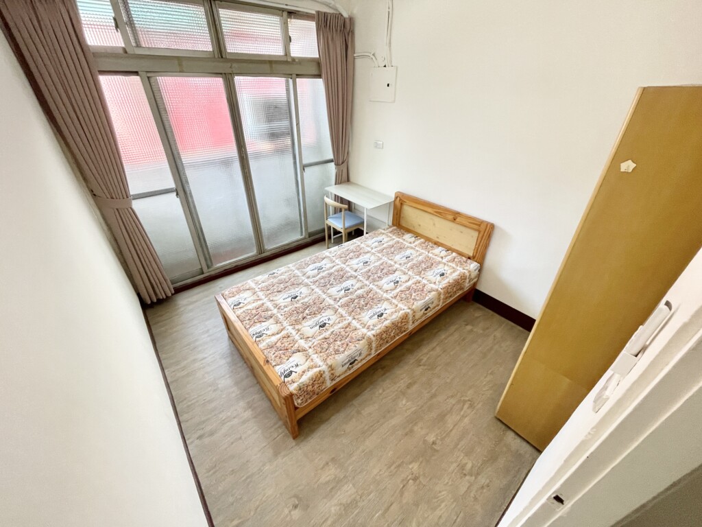 台中市西屯區逢甲路公寓5房2衛⭐台水電⭐全新變頻⭐外籍宿舍 房屋出租 樂屋網