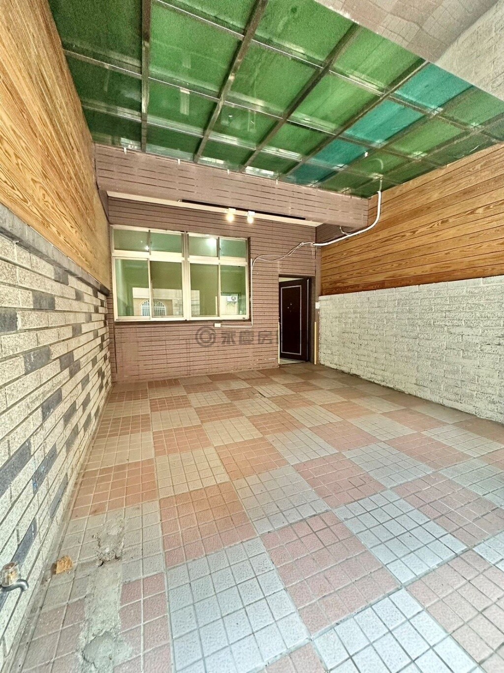 新竹市東區金山十六街透天厝♡竹科金山♡稀有車庫透天♡ 房屋出售 樂屋網