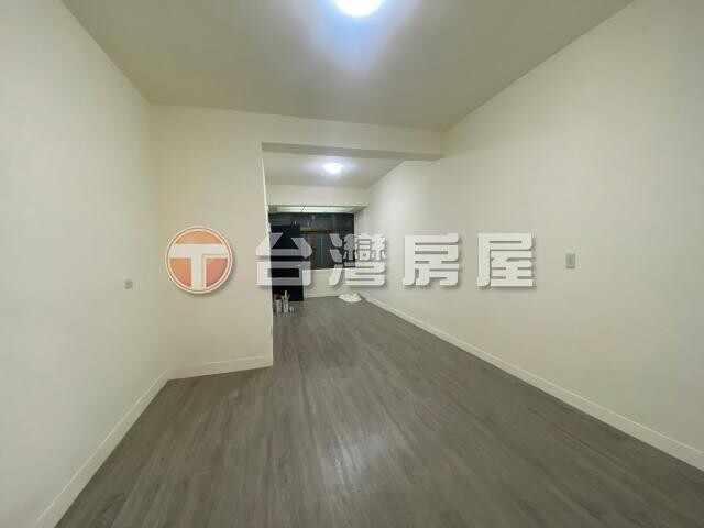 宏泰市場全新整理低總價45★鑫典台灣房屋白小姐 新北市新莊區買房子、房屋出售 樂屋網