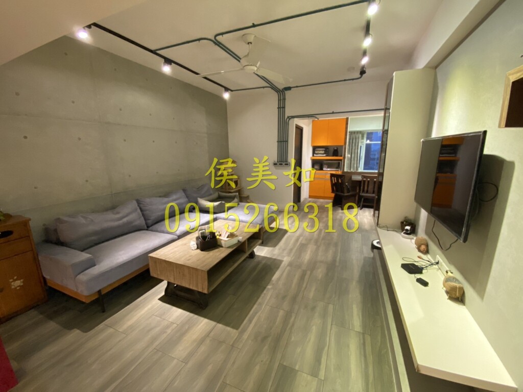 嘉義市西區興達路電梯大廈僑平國小旁附車位美住家嘉義不動產買賣 台慶侯美如 房屋出售 樂屋網