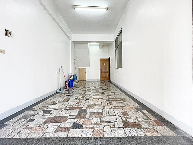 台南市歸仁區大廟二街透天厝歸仁 大廟大面寬透天 房屋出售 樂屋網