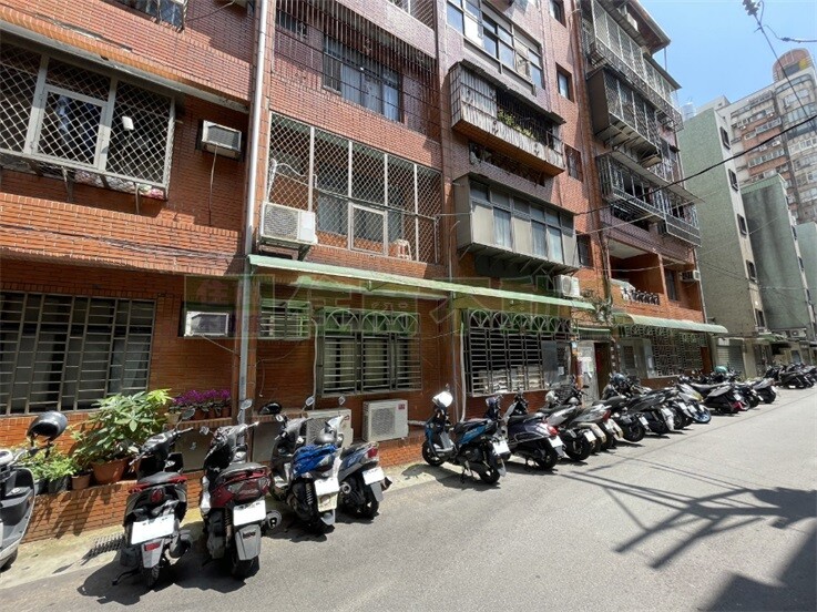 新北市淡水區新民街公寓淡水真理淡江滿租公寓2f 房屋出售 樂屋網