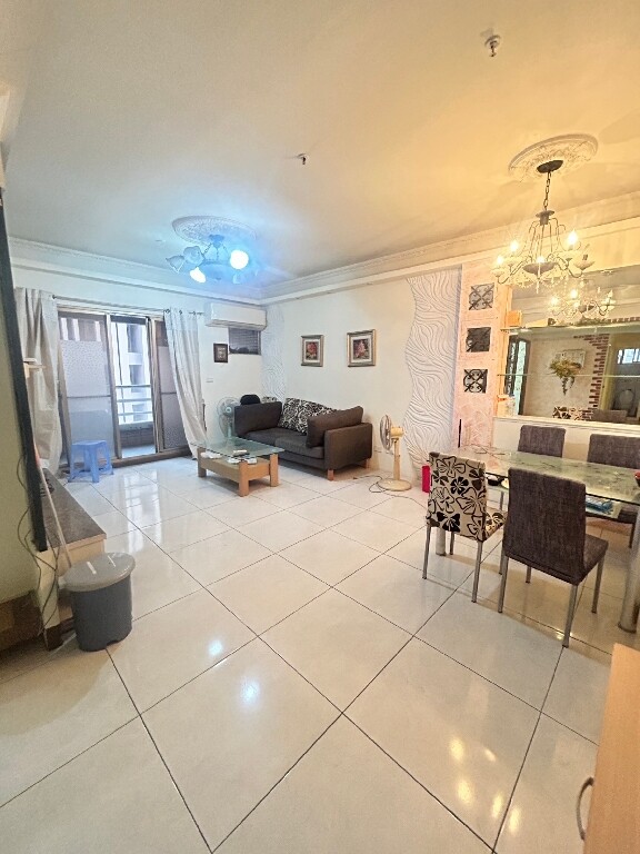 左營崇德商圈/東凌新世紀/幸福四房平車 - 高雄市左營區東凌新世紀買房子、房屋出售 | 樂屋網