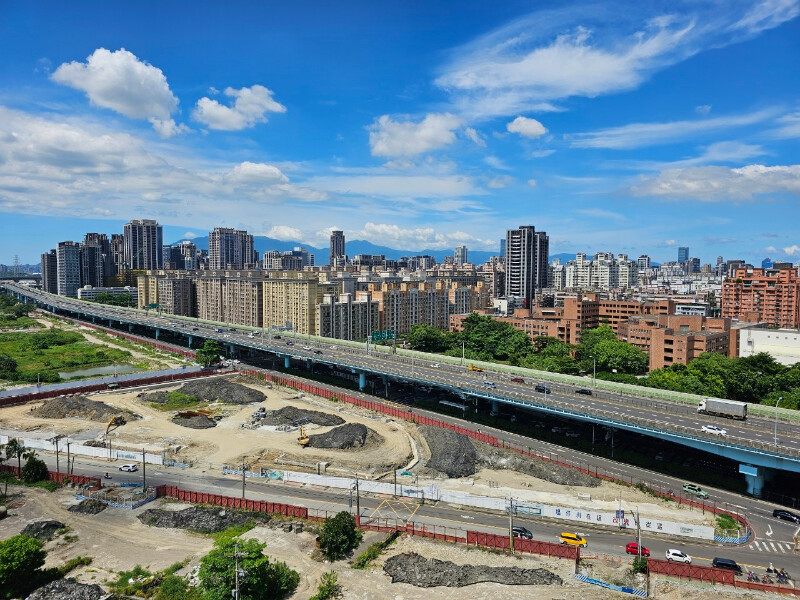 住商小宋線上賞屋~海悅帝王樓層三房車 新北市新莊區新莊海悅花園買房子、房屋出售 樂屋網