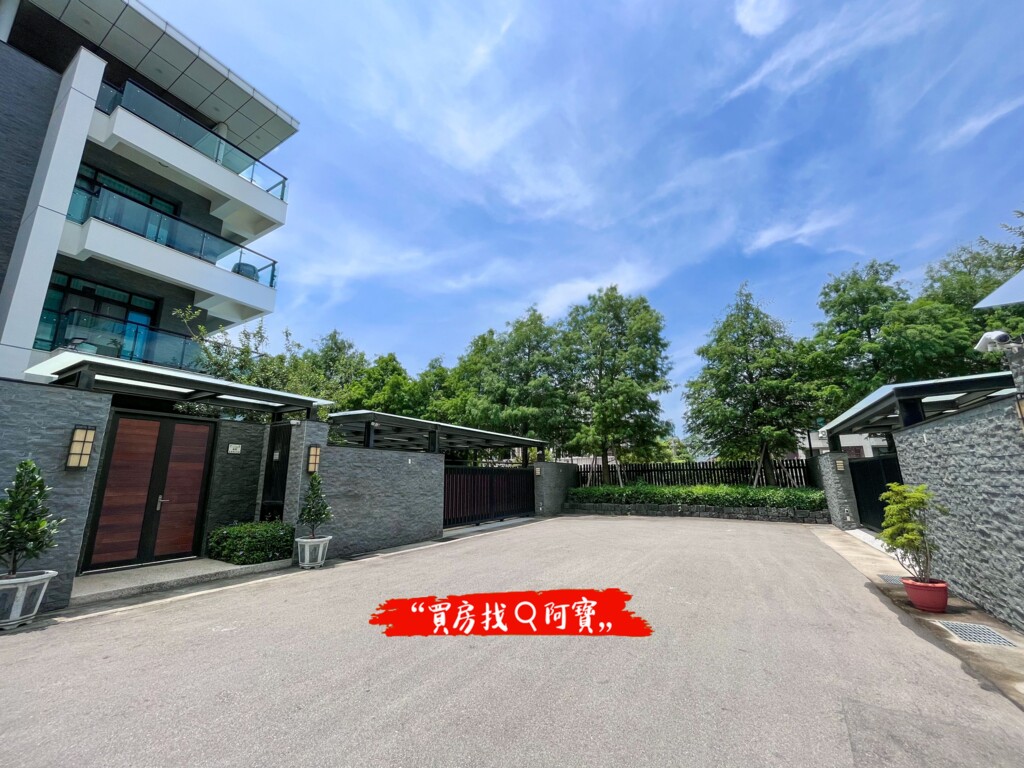 台中市沙鹿區正義路別墅【買房找阿寶】臨路朝南孝親雙車公園別墅 房屋出售 樂屋網