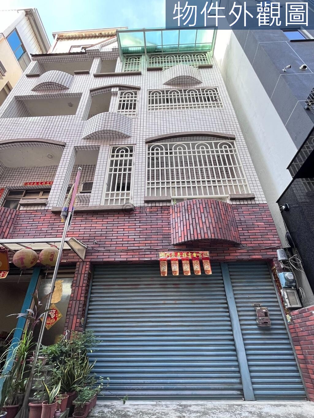仁雄商圈八卦寮商圈精美車庫透天大灣國中 高雄市仁武區買房子、房屋出售 樂屋網